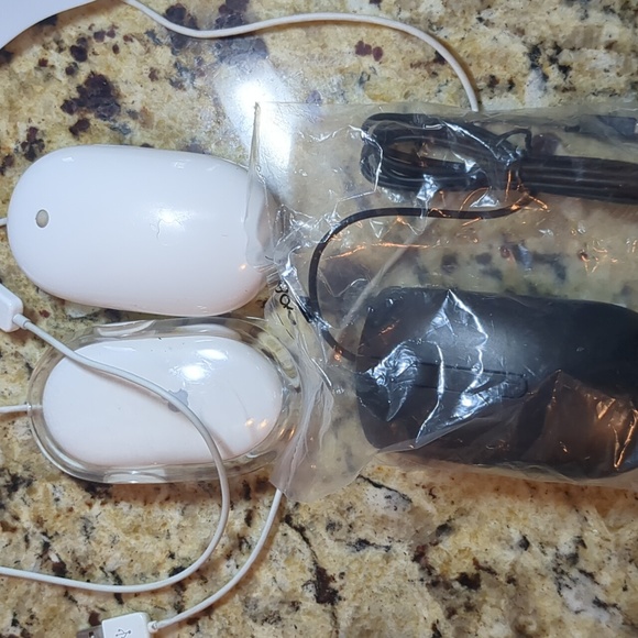 Apple | Computers, Laptops & Parts | 3 Wired Usb Mice | Poshmark